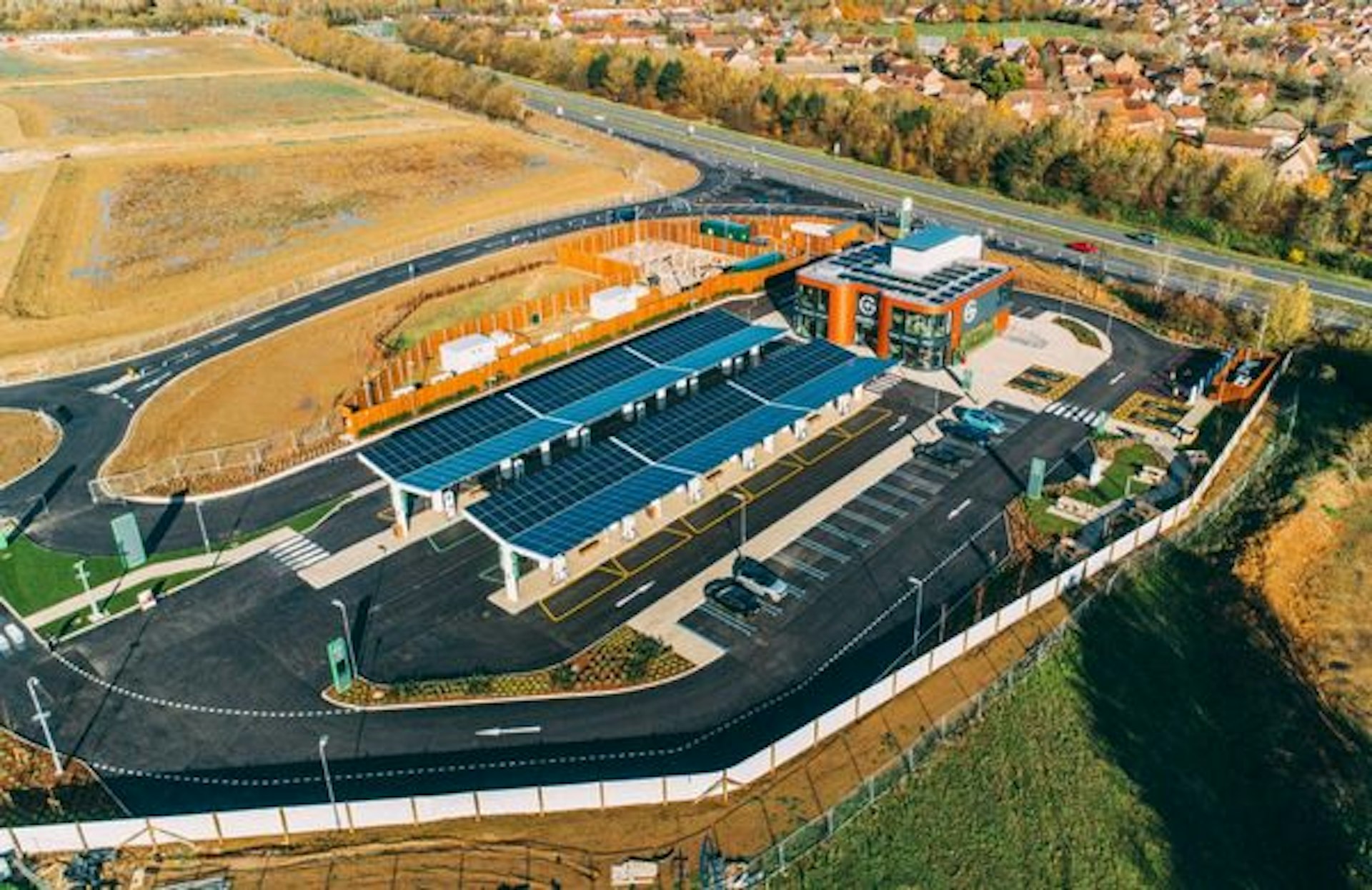 GRIDSERVE Braintree Electric Forecourt | Wilson Power Solutions